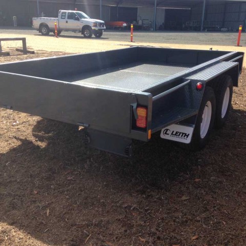 Leith Engineering | Comb Trailer | Grain Conveyor | Slashers