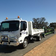Leith Engineering | Comb Trailer | Grain Conveyor | Slashers